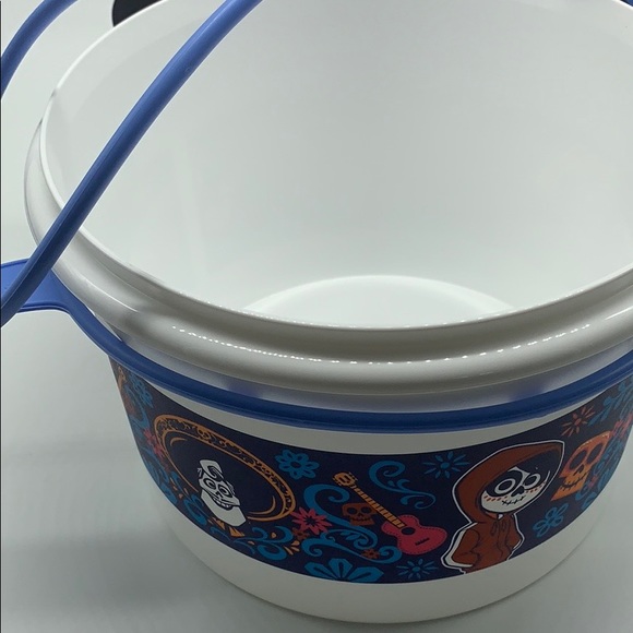 Tupperware | Kitchen | Tupperware Disney Pixar Coco Bucket Capacity 35 ...